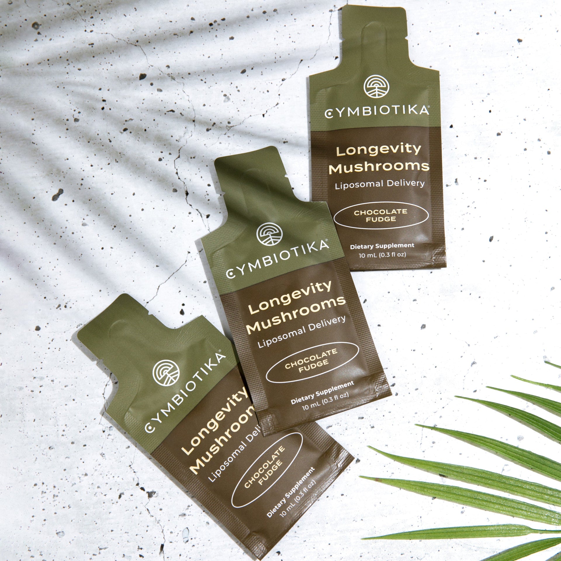 Cymbiotika Longevity Mushrooms Liposomal Chocolate Fudge Single Servin ...